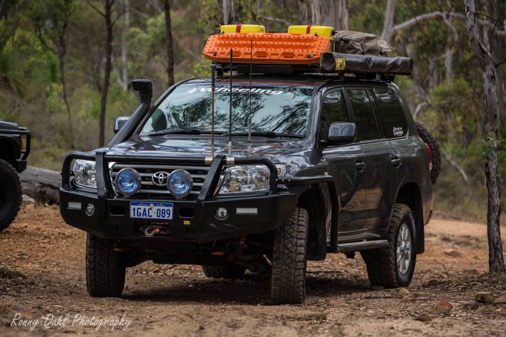 200 Series Landcruiser, Modified
