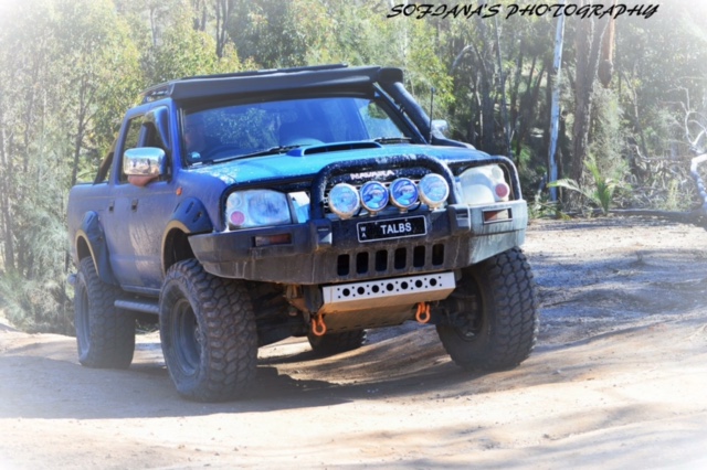 Nissan Navara D22, Modified.