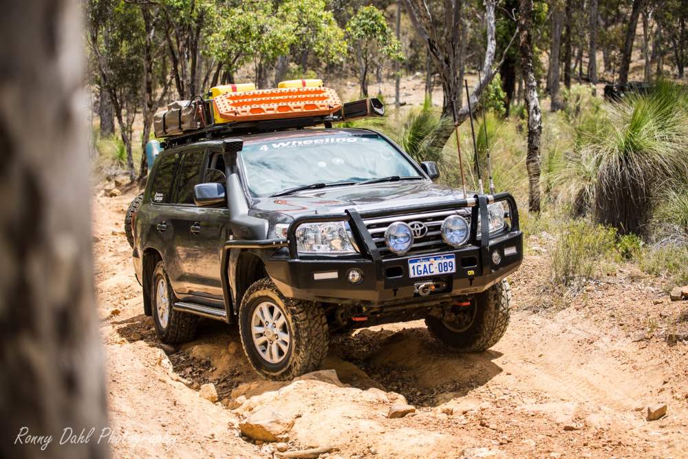 200 Series Landcruiser, Modified